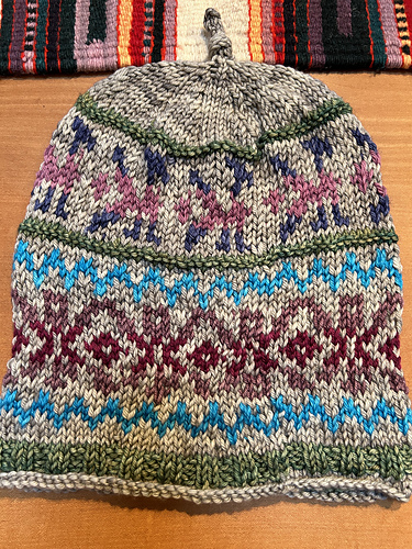 Ravelry: Bright Bird Chullo pattern by Lisa McFetridge