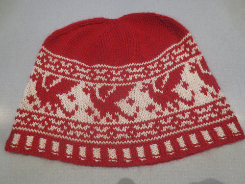 Ravelry: Red Dragon Beanie pattern by Sandra Jäger
