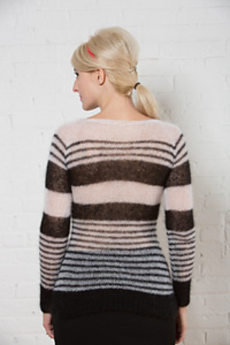 Ravelry: Riley pattern by Heather Dixon