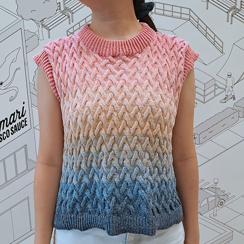 Ravelry: Moonlight Vest pattern by Wan Cheng Phua