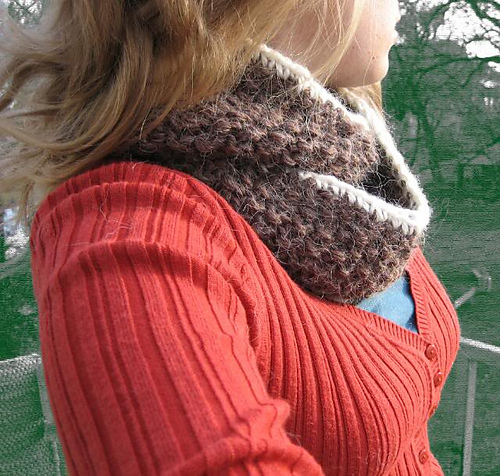 Ravelry: Double Looped Scarves pattern by Anna Maliszewski