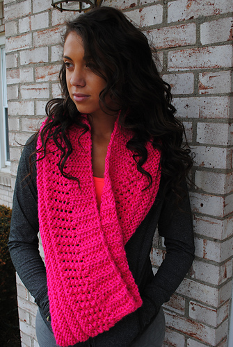 Ravelry: Layer Cake Loop pattern by steepndeep's Designs
