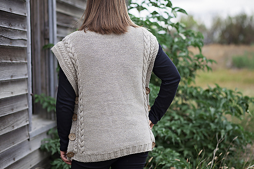 Ravelry: Adult Whispers of Autumn Pullover pattern by Lara Simonson