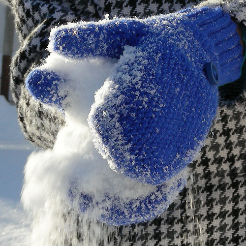 Ravelry: Ladies Wool Mittens pattern by Kim Miller