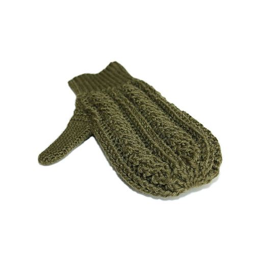 Ravelry: Ladies Cabled Mittens pattern by Kim Miller