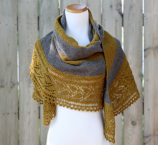 Ravelry: Rugby Shawl pattern by knottygnome crafts