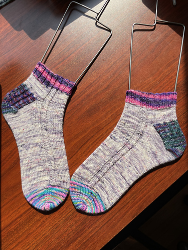 Ravelry: Twist & Shout socks pattern by knotty gurl crochet
