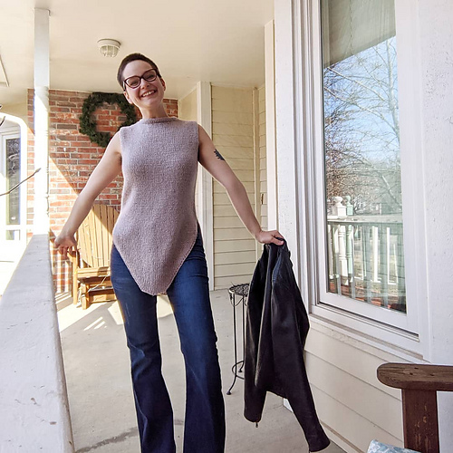 Ravelry: The Oliver Tank pattern by Judith Becker