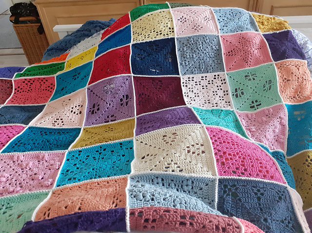 Ravelry: kokopaivaneuloja's Nature's Walk Blanket