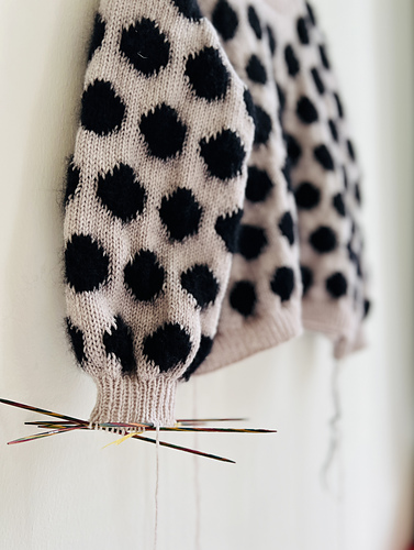 Ravelry: Arthur Sweater pattern by Johanna Gehrisch