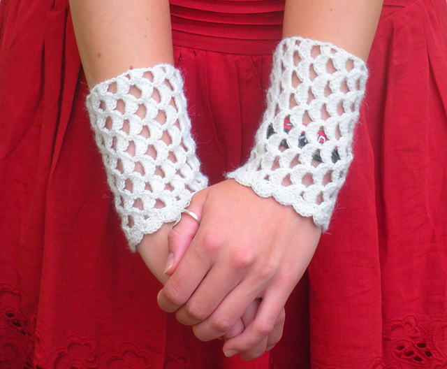 Ravelry: crochet cuffs pattern by knitting krakspark