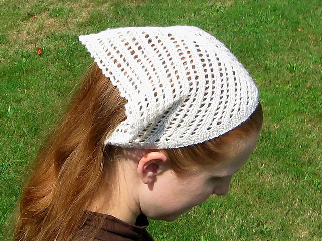 Ravelry: Kri-Kerchief pattern by Kristin LeMoine