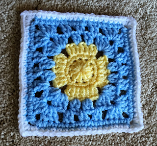 Ravelry: krikket207's Celtic Granny Square