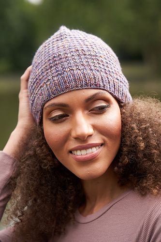 Ravelry: Amari pattern by Malabrigo