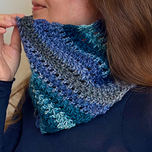 Ravelry: Sirius Cowls pattern by Kristin Lynn