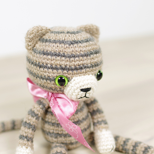 Ravelry: Stripy Cat pattern by Kristi Tullus