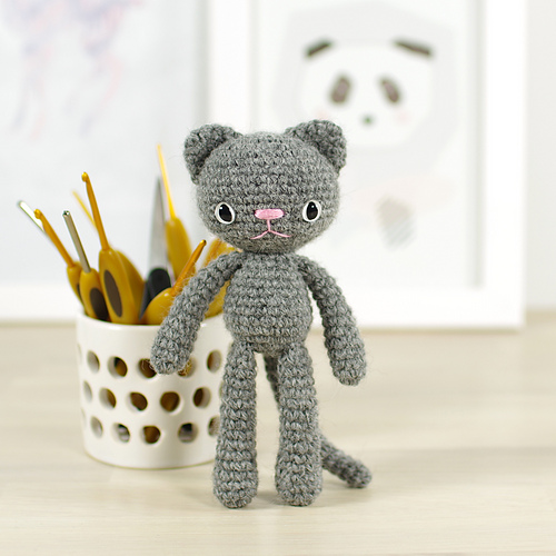 Ravelry: Small cat pattern by Kristi Tullus
