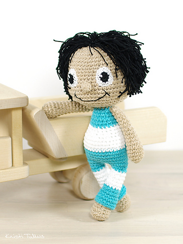 Ravelry: Sipsik the crocheted rag doll pattern by Kristi Tullus