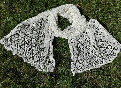 Ravelry: Aliseda pattern by Anna Lipinska