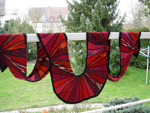 Ravelry: deep No. 1 - Scarf pattern by Chibcha Olivia