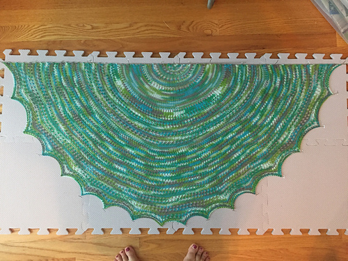 Ravelry: CALZONE pattern by elen brandt