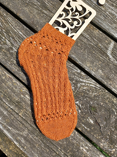 Ravelry: Sona pattern by Joanna Ignatius