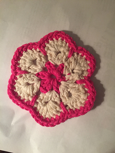 Ravelry: African Flower pattern by Olivia Silva