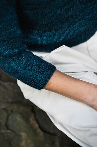 Ravelry: Lento pattern by Jonna Helin