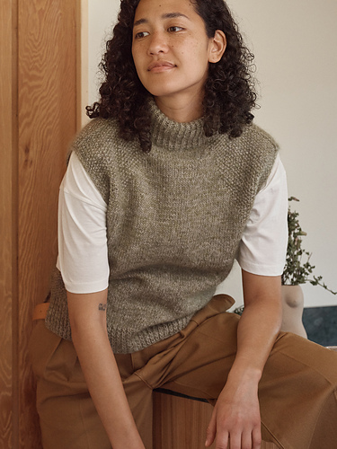 Ravelry: Helli pattern by Tiia Reho (@sysivilla)