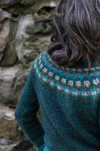 Ravelry: Peerie Shop Cardi pattern by Mary Jane Mucklestone