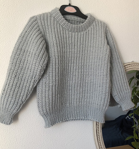 Ravelry: Aaron's Sweater pattern by Ainhoa Sanchez