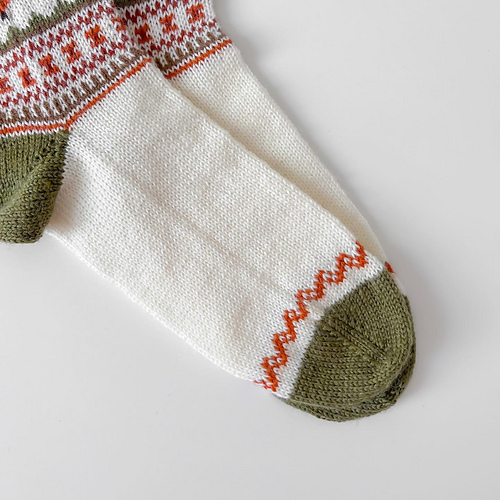 Ravelry: Into the Wild Socks pattern by Larissa Aylene