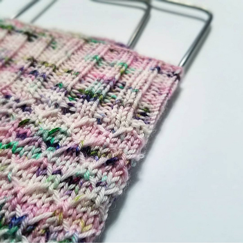 Ravelry: Libra Socks pattern by Laura Peters