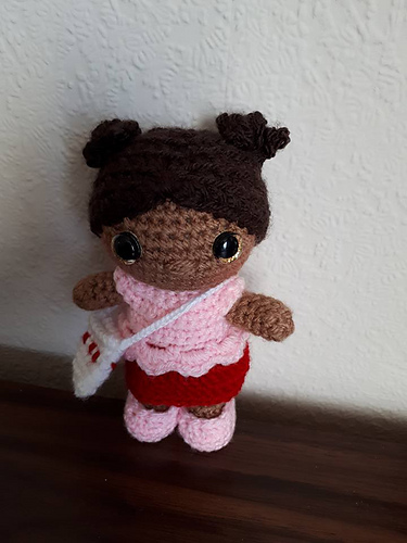 Ravelry: Little Weebee - Mix & Match Valentine's Outfits pattern by ...
