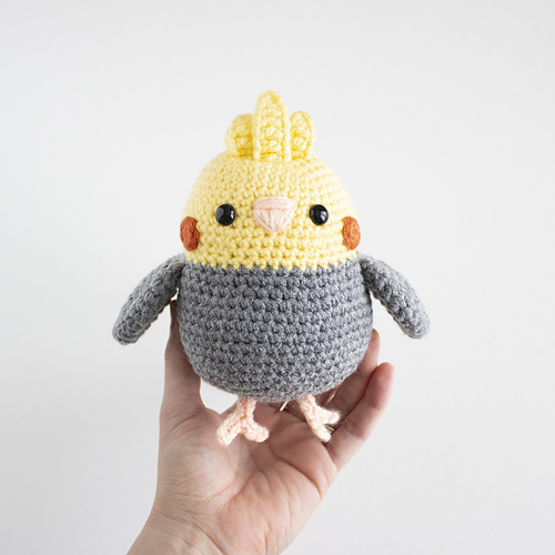 Ravelry: Amigurumi Cockatiel pattern by Lauren Espy