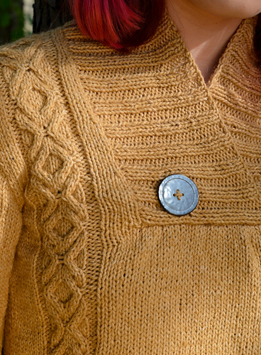 Ravelry: Uma Pullover pattern by Tabetha Hedrick