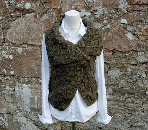 Ravelry: The Loden wrap pattern by Laurimuks patterns