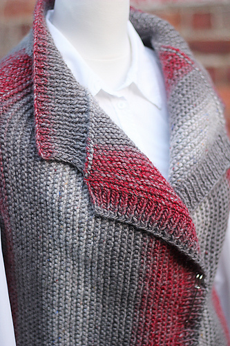 Ravelry: Red velvet wrap pattern by Laurimuks patterns