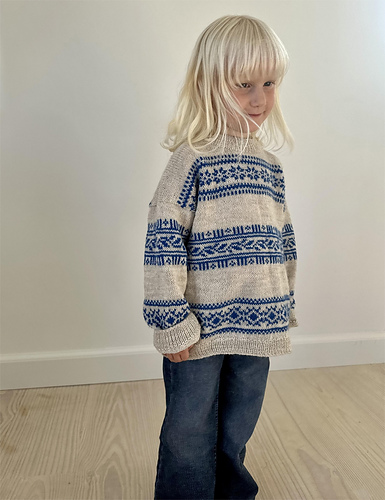 Ravelry: Porcelain Sweater Junior pattern by LE KNIT by Lene Holme Samsøe