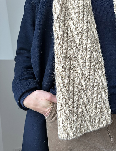 Ravelry: Woodlark Scarf pattern by LE KNIT by Lene Holme Samsøe
