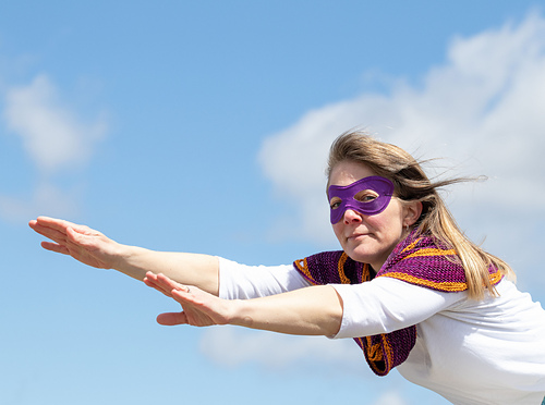 Ravelry: Superhero Cowl pattern by Heather Anderson
