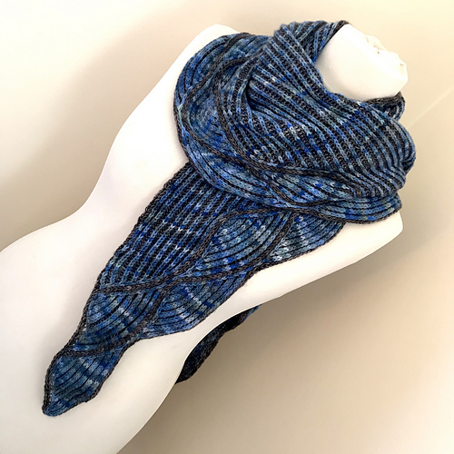 Ravelry: Rocky Shore Shawl pattern by Leela Frankcombe