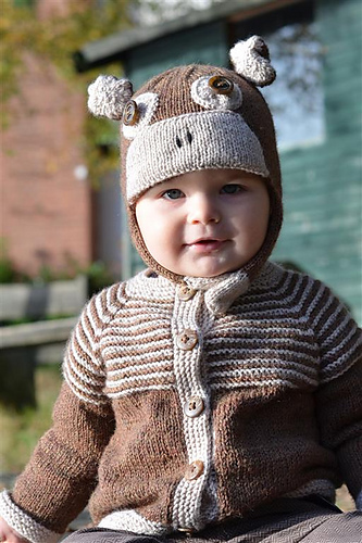 Ravelry: Grabby Monkey Cap pattern by Lynnette Hulse