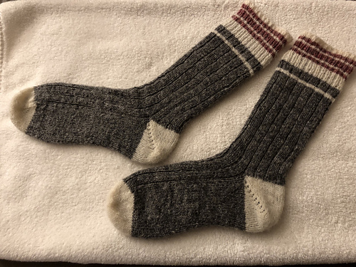 Ravelry: Cabin Socks pattern by Chelsea Lee-Keenan
