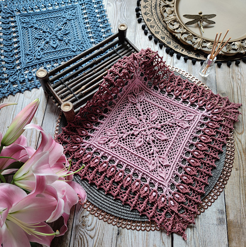 Ravelry: Michelle pattern by Elena Bojkova