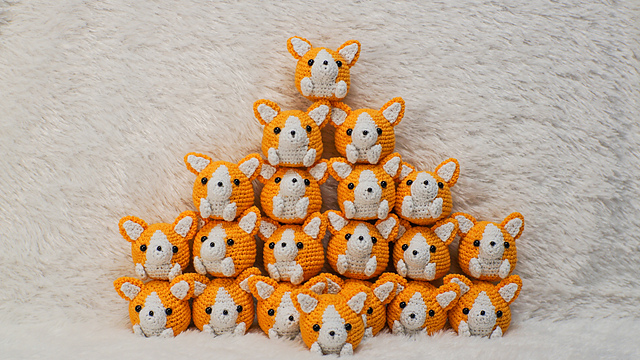 Ravelry: Mini Corgi ball amigurumi crochet pattern by Lenn's Craft
