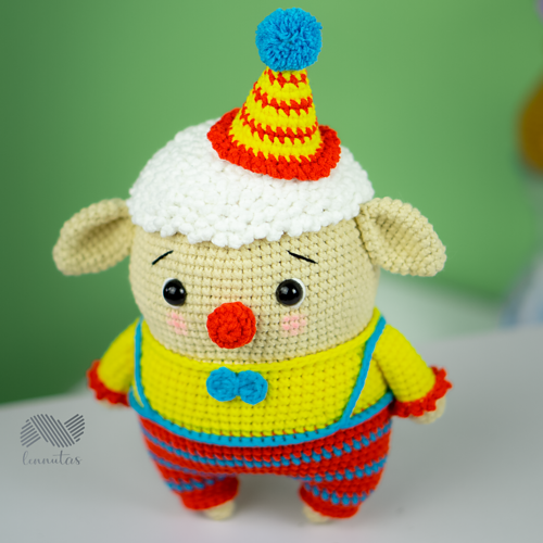 Ravelry: Sheep the Clown pattern by Thao Nguyen Lennutas