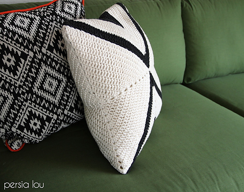 Ravelry: Crochet X Pillow pattern by Alexis Middleton