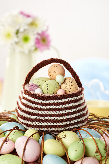 Ravelry: Easter basket pattern by Tracey Todhunter