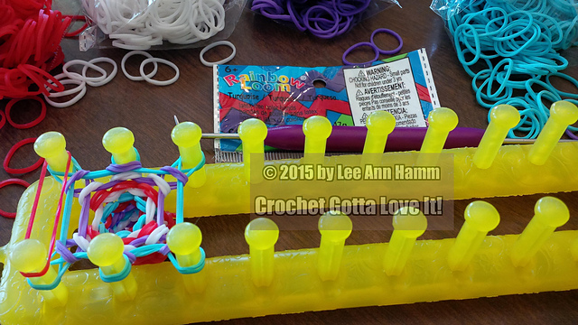 Ravelry: lhamm's Loom Knit Rubber Band Grip